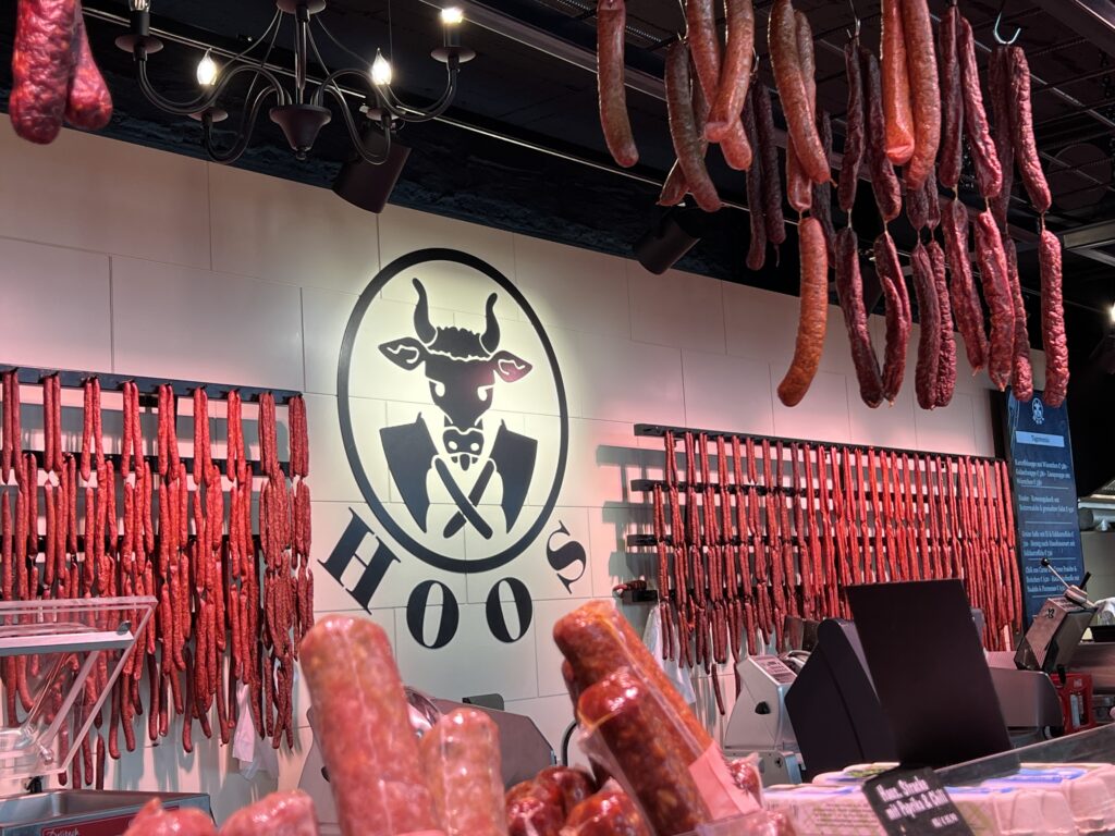 Ladenbau: Fleischerei Hoos - Kleinmarkthalle Frankfurt